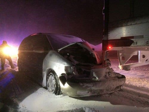 Family's Minivan Dragged For Sixteen Miles After Accident With A Semi ...